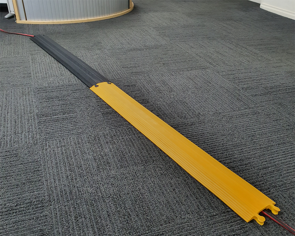 Pedestrian Traffic : CP14 Rubber Dropover Cable Protector