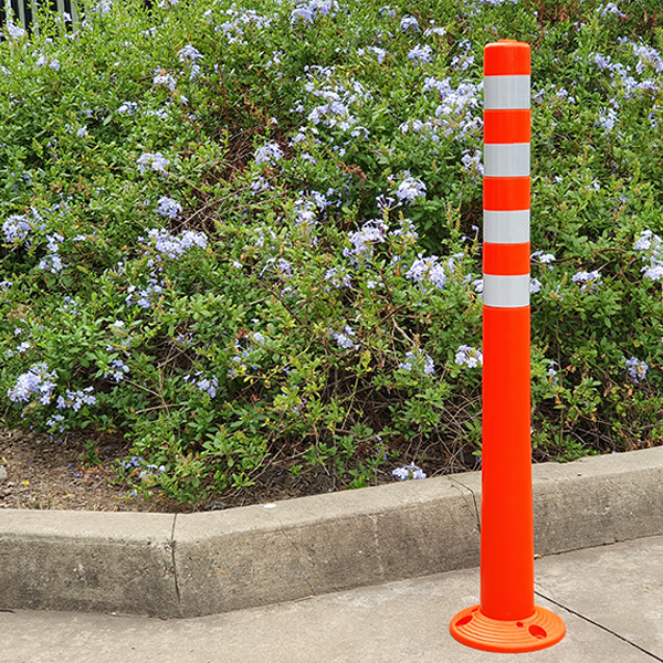 Plastic Bollard Range : 1000mm Flexible Plastic Bollard