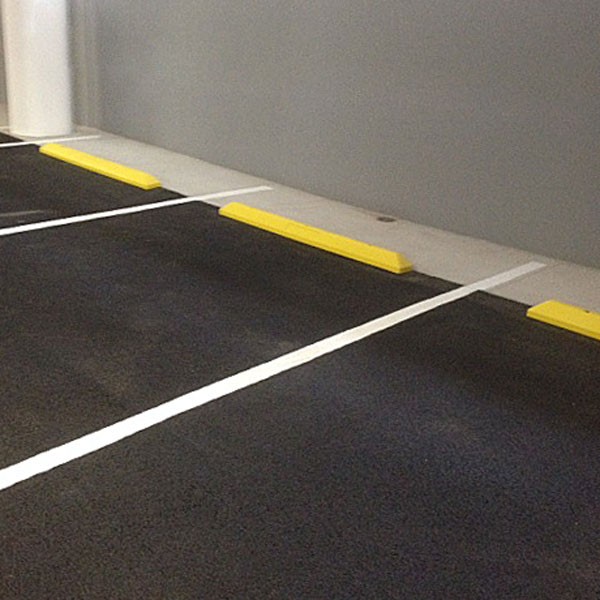 Wheel Stops : Moulded Plastic Wheel Stops